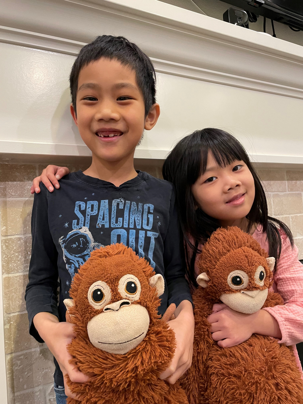 Kid Librarian - Ethan and Chloe N. | Camas WA